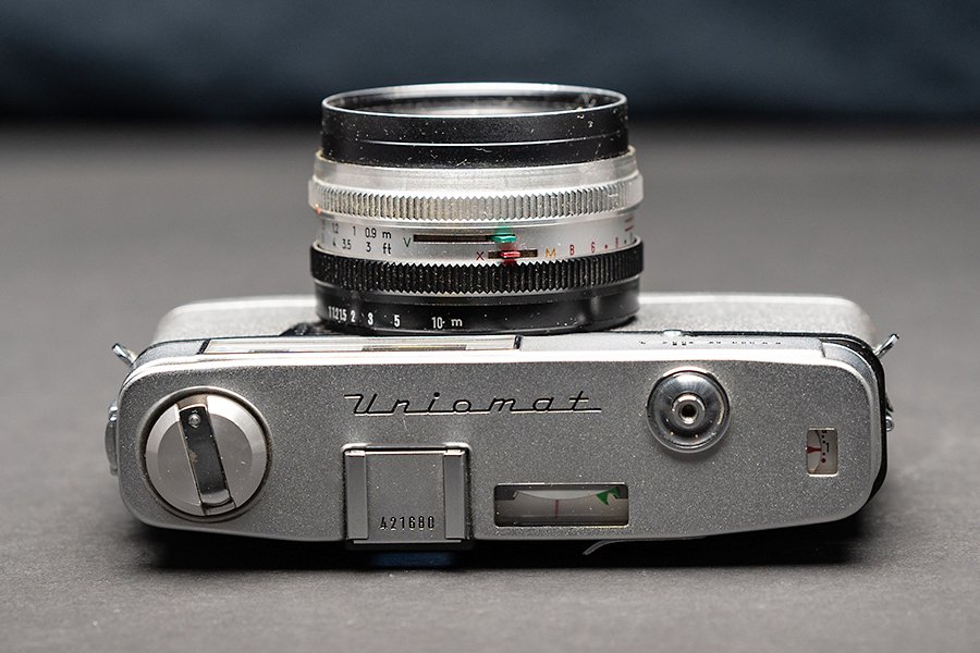 Vintage Minolta Cameras – The Hawk's Nest